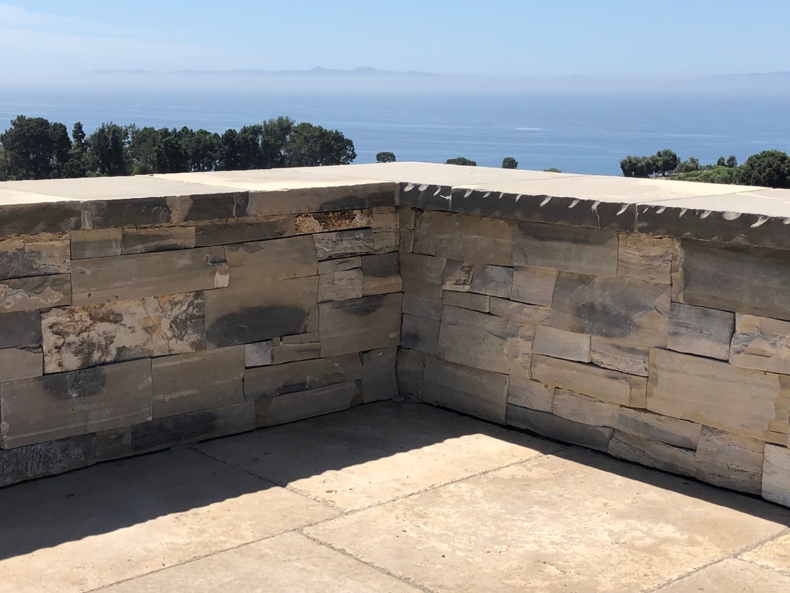 What Are the Benefits of Thin Stone Veneer? - Lompoc Stone